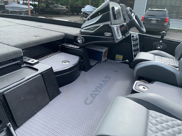 New Caymas Boats - The Boat House