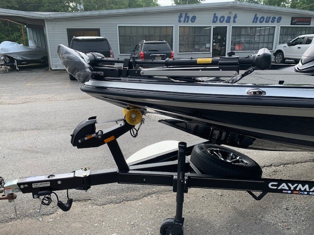 New Caymas Boats - The Boat House